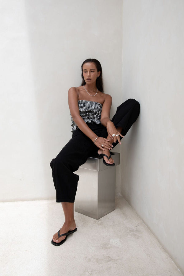 The Rhea Thong | Black - The Bali Tailor